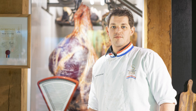 Zelfslachtende slager is nog altijd rendabel - Food People Wouter van ...