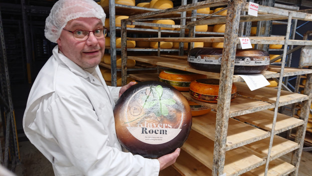 'Als Klaver Kaas zijn we eigenlijk sterk in klein zijn' - Interview ...